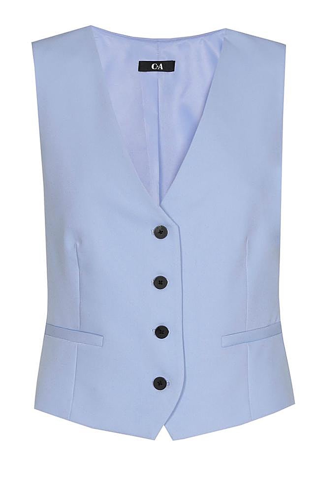 Azul hielo, el color tendencia que conquista el street style y las prendas más estilosas para ...